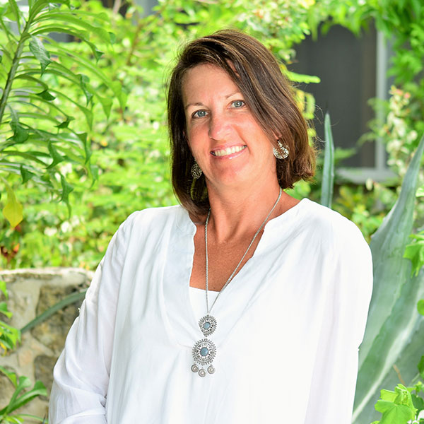 Crewed Yacht Charter Booking Process | Epic Yacht Charters